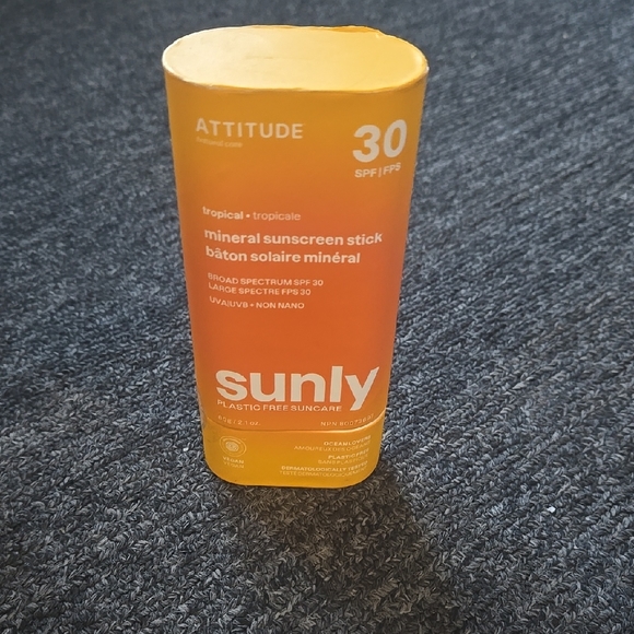 sunly | Skincare | Sunly Mineral Sunscreen Stick Spf 3 Orange Brand New ...